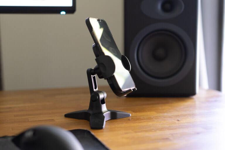 The 7 Best Phone Stands for Desks 2025 - Your Best Digs